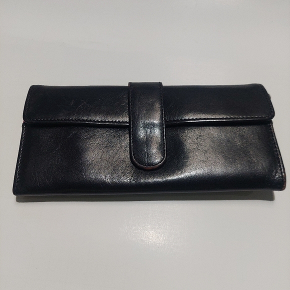 HOBO | Bags | Hobo International Leather Wallet Blackpink | Poshmark